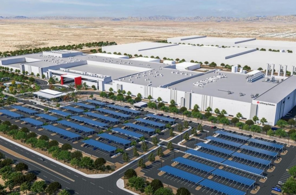 LG Energy Solution’s $5.5B battery manufacturing complex in Arizona is well underway - EV Tech ...